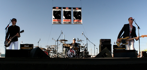 Eve 6 concert photos : 2008 Tempe Music Festival | ZRock