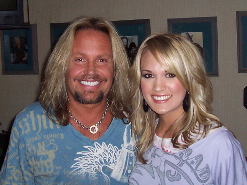 Vince Neil Joined By Carrie Underwood in Nashville | ZRock